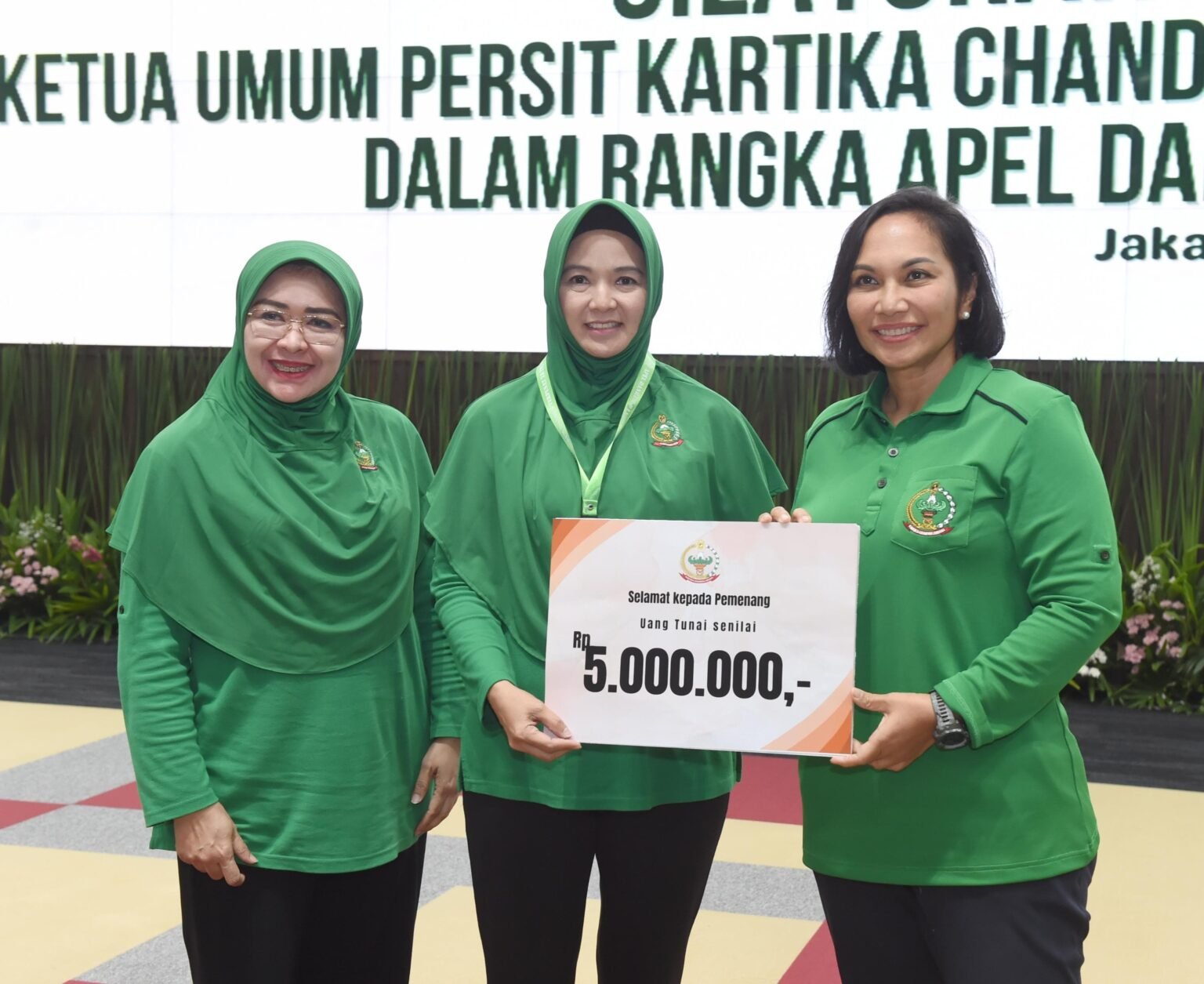 Silaturahmi dan Pengarahan Ketua Umum Persit Kartika Chandra Kirana ...